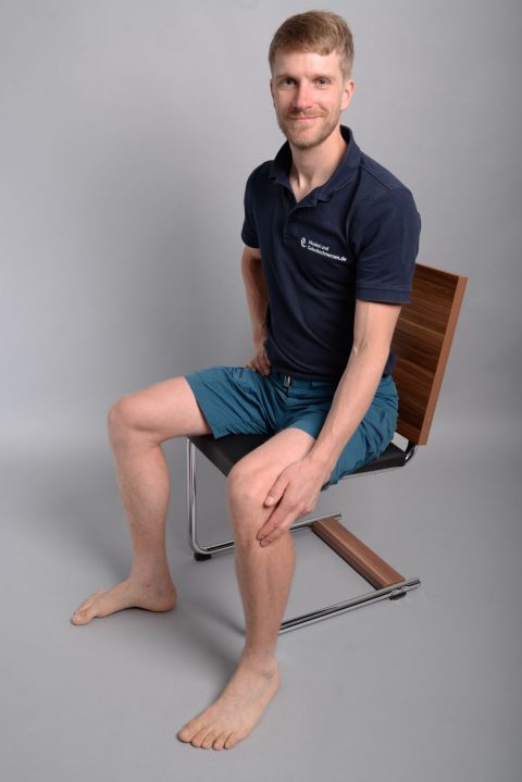 Seated Tibialis Anterior Stretch